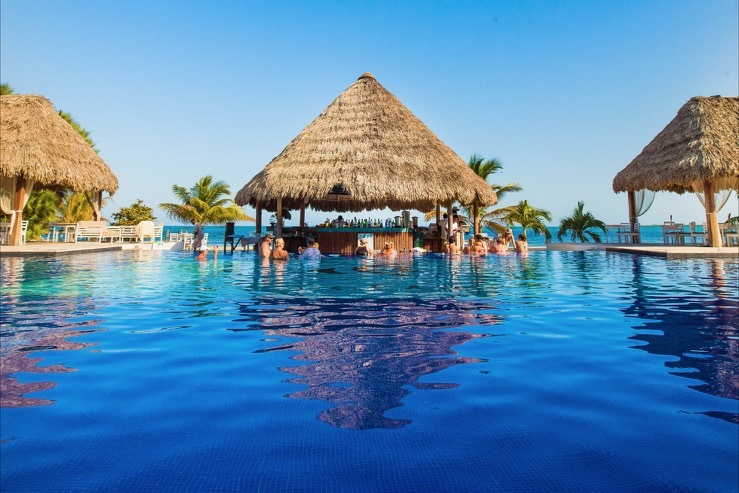 12 MUST-SEE RESORT POOLS – The Stash Blog